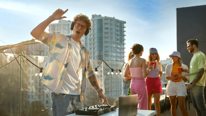 Mistakes to Avoid When Booking Party Rentals Los Angeles